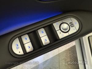 Белый Хендай Ioniq 5 2025 в Таллин, объемом двигателя 0.00 л и пробегом 34 тыс. км за 39900 €, фото 12 на AUTOMOTO.COM.LV