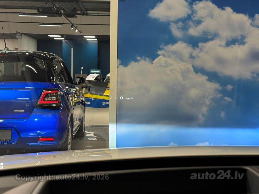Белый Хендай Ioniq 5 2025 в Таллин, объемом двигателя 0.00 л и пробегом 34 тыс. км за 39900 €, фото 15 на AUTOMOTO.COM.LV