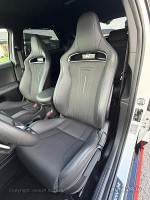 White Hyundai Ioniq 5 2025 in Tartu, with an engine capacity of 0.00 L and mileage of 20 thousand km for 52500 €, photo 11 on AUTOMOTO.COM.LV