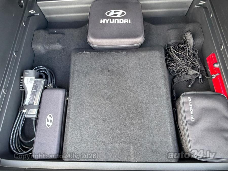 White Hyundai Ioniq 5 2025 in Tartu, with an engine capacity of 0.00 L and mileage of 20 thousand km for 52500 €, photo 20 on AUTOMOTO.COM.LV