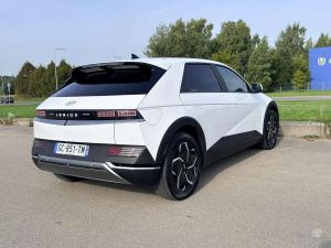 White Hyundai Ioniq 5 2021 in Panevezys, with an engine capacity of 0.00 L and mileage of 114 thousand km for 22990 €, photo 9 on AUTOMOTO.COM.LV