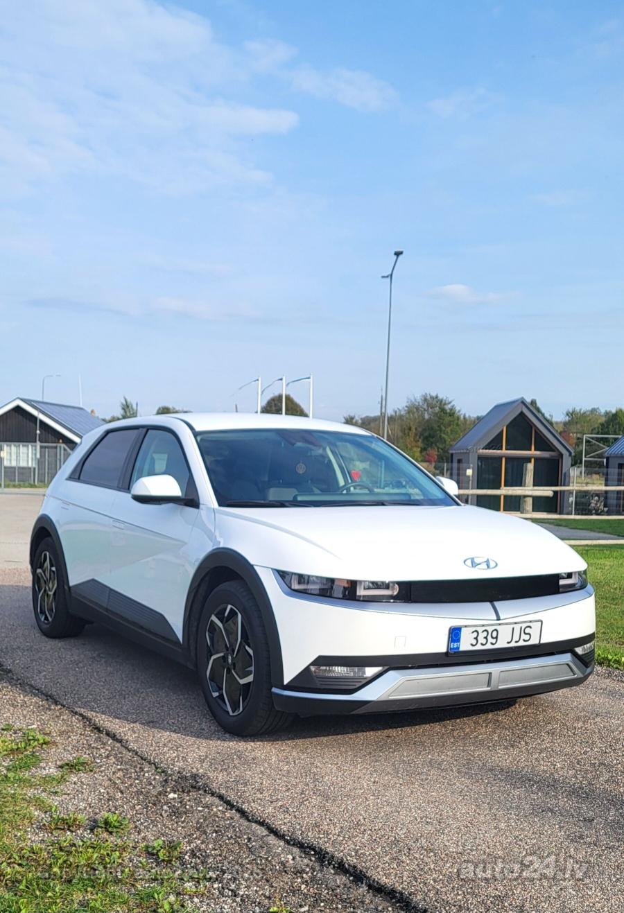 White Hyundai Ioniq 5 2024 in Tallinn, with an engine capacity of 0.00 L and mileage of 27 thousand km for 37000 €, photo 8 on AUTOMOTO.COM.LV