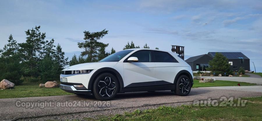 White Hyundai Ioniq 5 2024 in Tallinn, with an engine capacity of 0.00 L and mileage of 27 thousand km for 37000 €, photo 10 on AUTOMOTO.COM.LV