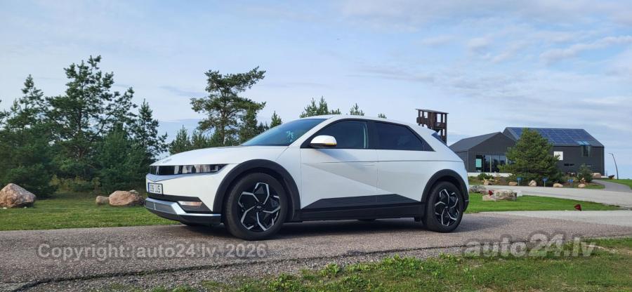 White Hyundai Ioniq 5 2024 in Tallinn, with an engine capacity of 0.00 L and mileage of 27 thousand km for 37000 €, photo 12 on AUTOMOTO.COM.LV