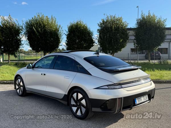 Smilšu krāsa Hyundai IONIQ 6 2024 Tartu, ar dzinēja tilpumu 0.00 L un nobraukumu 27 tūkst. km par 36500 €, foto 6 vietnē AUTOMOTO.COM.LV