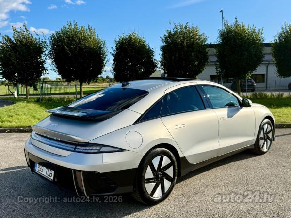 Smilšu krāsa Hyundai IONIQ 6 2024 Tartu, ar dzinēja tilpumu 0.00 L un nobraukumu 27 tūkst. km par 36500 €, foto 9 vietnē AUTOMOTO.COM.LV