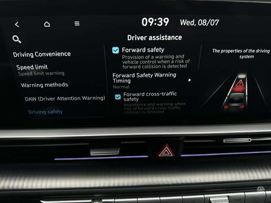 Черный Хендай IONIQ 6 2023 в Вильнюс, объемом двигателя 0.00 л и пробегом 61 тыс. км за 29950 €, фото 14 на AUTOMOTO.COM.LV