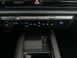 Черный Хендай IONIQ 6 2023 в Вильнюс, объемом двигателя 0.00 л и пробегом 61 тыс. км за 29950 €, фото 21 на AUTOMOTO.COM.LV