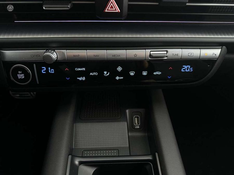Черный Хендай IONIQ 6 2023 в Вильнюс, объемом двигателя 0.00 л и пробегом 61 тыс. км за 29950 €, фото 21 на AUTOMOTO.COM.LV