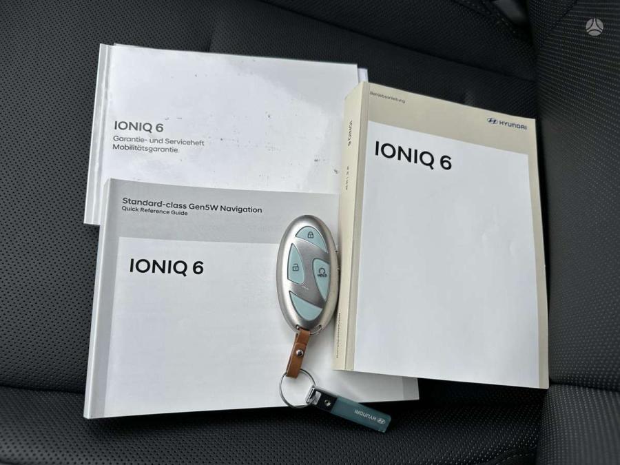 Черный Хендай IONIQ 6 2023 в Вильнюс, объемом двигателя 0.00 л и пробегом 61 тыс. км за 29950 €, фото 31 на AUTOMOTO.COM.LV