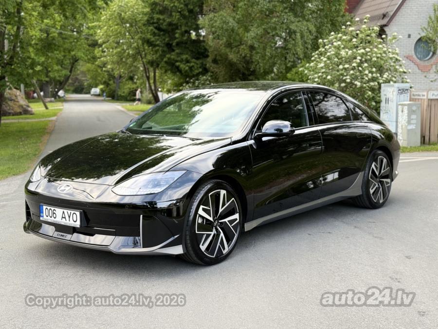 Черный Хендай IONIQ 6 2023 в Таллин, объемом двигателя 0.00 л и пробегом 24 тыс. км за 31900 €, фото 4 на AUTOMOTO.COM.LV