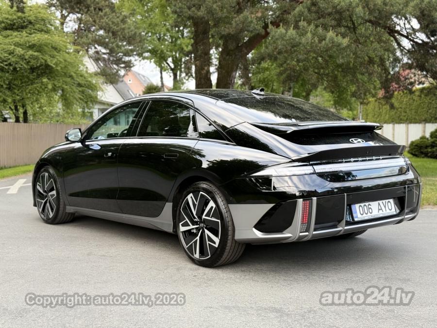 Черный Хендай IONIQ 6 2023 в Таллин, объемом двигателя 0.00 л и пробегом 24 тыс. км за 31900 €, фото 10 на AUTOMOTO.COM.LV