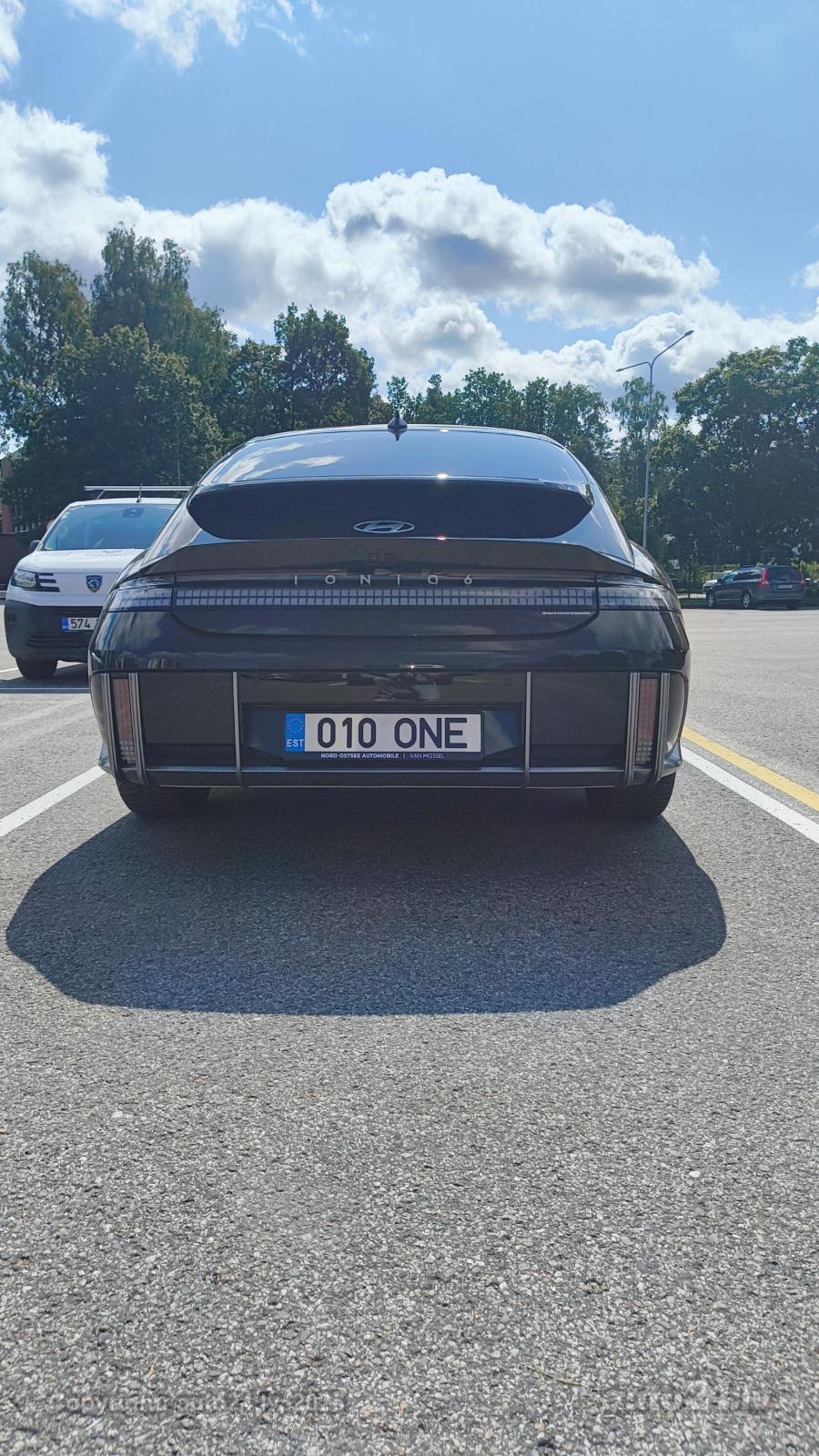 Blue Hyundai IONIQ 6 2023 in Tallinn, with an engine capacity of 0.00 L and mileage of 62 thousand km for 34999 €, photo 3 on AUTOMOTO.COM.LV