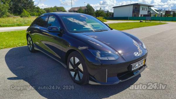 Blue Hyundai IONIQ 6 2023 in Tallinn, with an engine capacity of 0.00 L and mileage of 62 thousand km for 34999 €, photo 4 on AUTOMOTO.COM.LV
