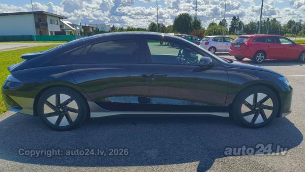 Blue Hyundai IONIQ 6 2023 in Tallinn, with an engine capacity of 0.00 L and mileage of 62 thousand km for 34999 €, photo 5 on AUTOMOTO.COM.LV