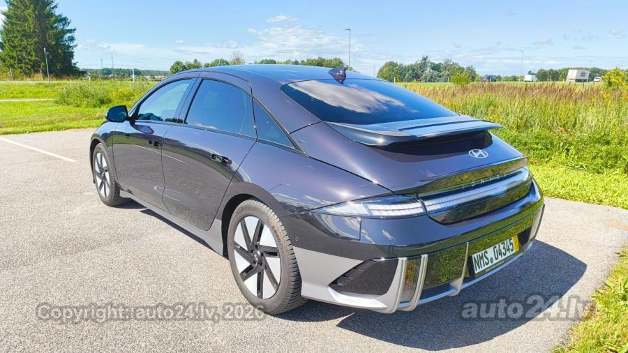 Blue Hyundai IONIQ 6 2023 in Tallinn, with an engine capacity of 0.00 L and mileage of 62 thousand km for 34999 €, photo 8 on AUTOMOTO.COM.LV