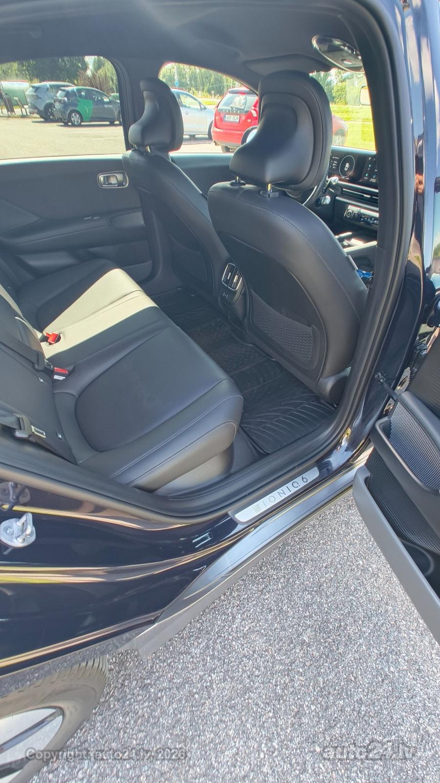 Blue Hyundai IONIQ 6 2023 in Tallinn, with an engine capacity of 0.00 L and mileage of 62 thousand km for 34999 €, photo 17 on AUTOMOTO.COM.LV