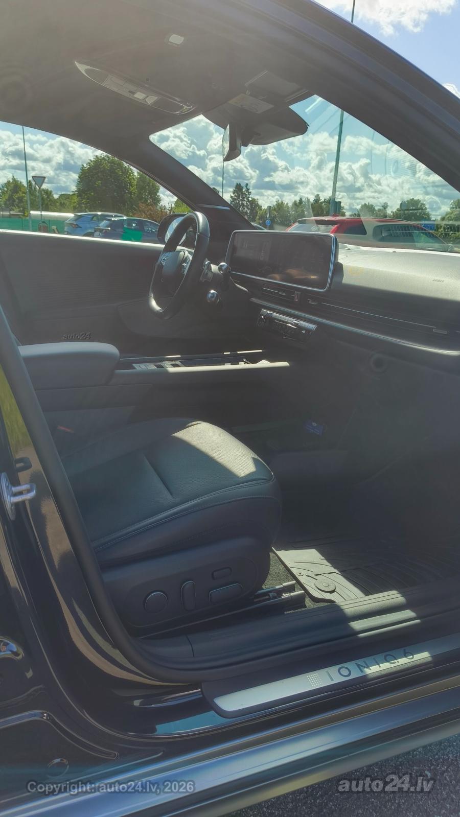 Blue Hyundai IONIQ 6 2023 in Tallinn, with an engine capacity of 0.00 L and mileage of 62 thousand km for 34999 €, photo 18 on AUTOMOTO.COM.LV