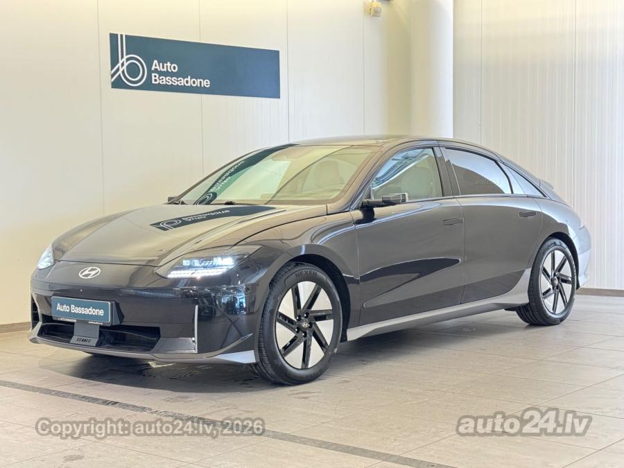 Zils Hyundai IONIQ 6 2024 Tallina, ar dzinēja tilpumu 0.00 L un nobraukumu 67 tūkst. km par 35900 €, foto 1 vietnē AUTOMOTO.COM.LV