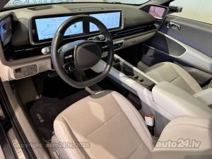 Zils Hyundai IONIQ 6 2024 Tallina, ar dzinēja tilpumu 0.00 L un nobraukumu 67 tūkst. km par 35900 €, foto 13 vietnē AUTOMOTO.COM.LV