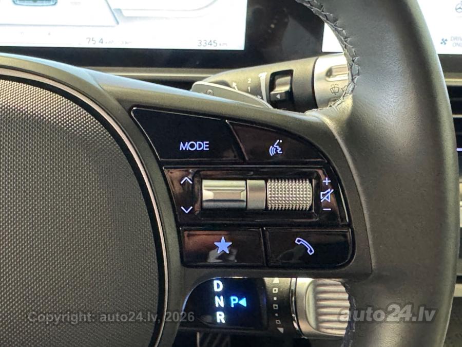 Zils Hyundai IONIQ 6 2024 Tallina, ar dzinēja tilpumu 0.00 L un nobraukumu 67 tūkst. km par 35900 €, foto 21 vietnē AUTOMOTO.COM.LV