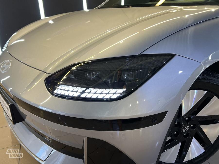 Серый Хендай IONIQ 6 2023 в Авиженяй, объемом двигателя 0.00 л и пробегом 72 тыс. км за 30950 €, фото 4 на AUTOMOTO.COM.LV