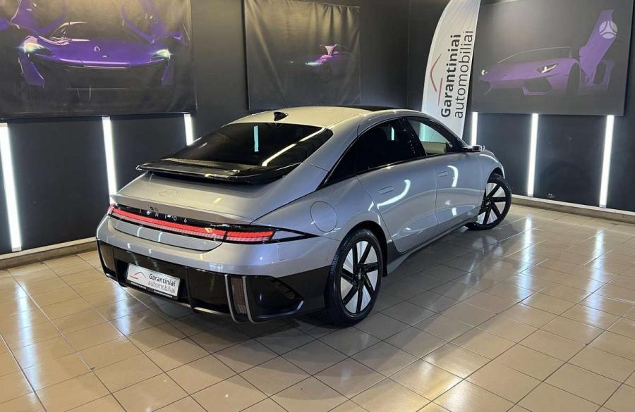 Серый Хендай IONIQ 6 2023 в Вильнюс, объемом двигателя 0.00 л и пробегом 72 тыс. км за 30950 €, фото 3 на AUTOMOTO.COM.LV