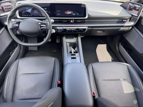 Pelēks Hyundai IONIQ 6 2023 Viļņa, ar dzinēja tilpumu 0.00 L un nobraukumu 72 tūkst. km par 30950 €, foto 5 vietnē AUTOMOTO.COM.LV