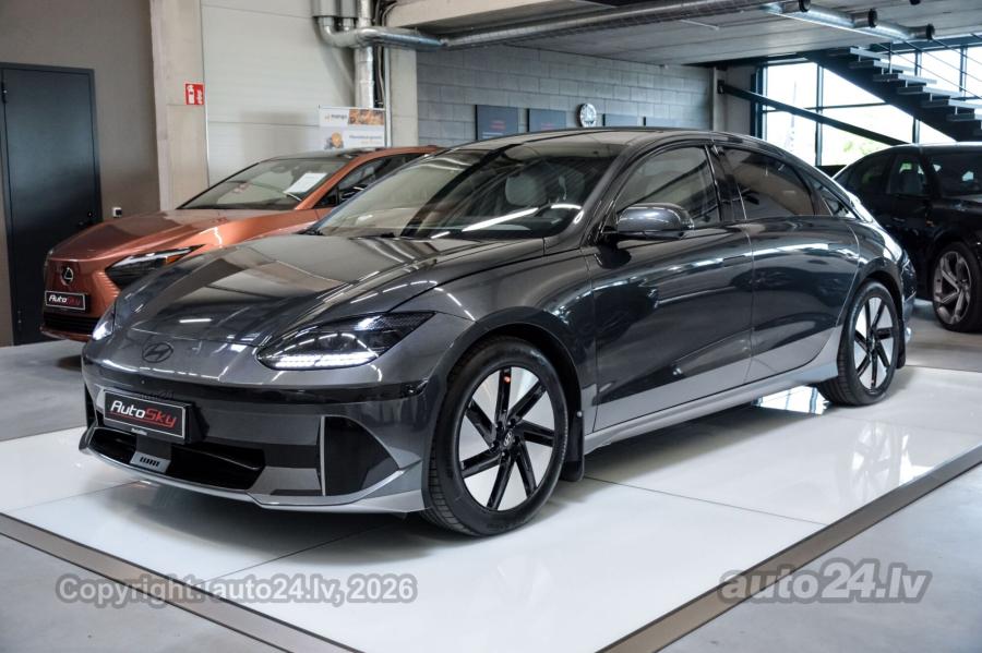 Pelēks Hyundai IONIQ 6 2024 Tallina, ar dzinēja tilpumu 0.00 L un nobraukumu 40 tūkst. km par 36500 €, foto 3 vietnē AUTOMOTO.COM.LV