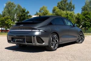 Серый Хендай IONIQ 6 2024 в Вильнюс, объемом двигателя 0.00 л и пробегом 44 тыс. км за 33950 €, фото 5 на AUTOMOTO.COM.LV