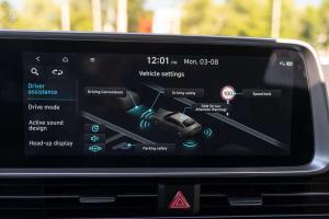 Серый Хендай IONIQ 6 2024 в Вильнюс, объемом двигателя 0.00 л и пробегом 44 тыс. км за 33950 €, фото 24 на AUTOMOTO.COM.LV