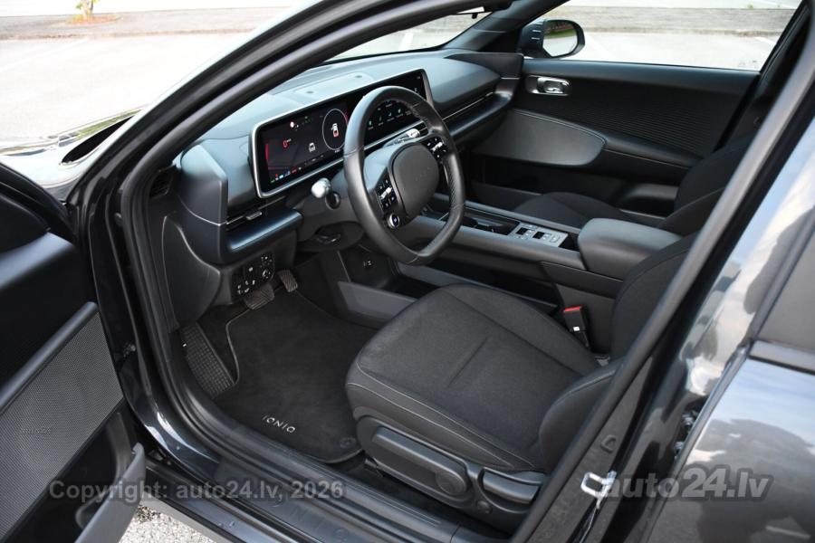 Серый Хендай IONIQ 6 2024 в Тарту, объемом двигателя 0.00 л и пробегом 25 тыс. км за 30900 €, фото 8 на AUTOMOTO.COM.LV