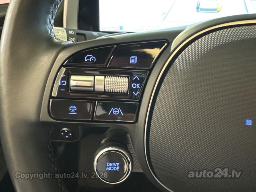 Серый Хендай IONIQ 6 2024 в Таллин, объемом двигателя 0.00 л и пробегом 21 тыс. км за 44900 €, фото 17 на AUTOMOTO.COM.LV