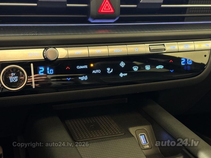 Серый Хендай IONIQ 6 2024 в Таллин, объемом двигателя 0.00 л и пробегом 21 тыс. км за 44900 €, фото 23 на AUTOMOTO.COM.LV