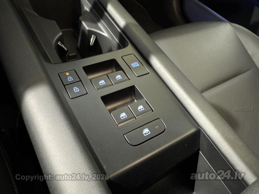 Серый Хендай IONIQ 6 2024 в Таллин, объемом двигателя 0.00 л и пробегом 21 тыс. км за 44900 €, фото 24 на AUTOMOTO.COM.LV