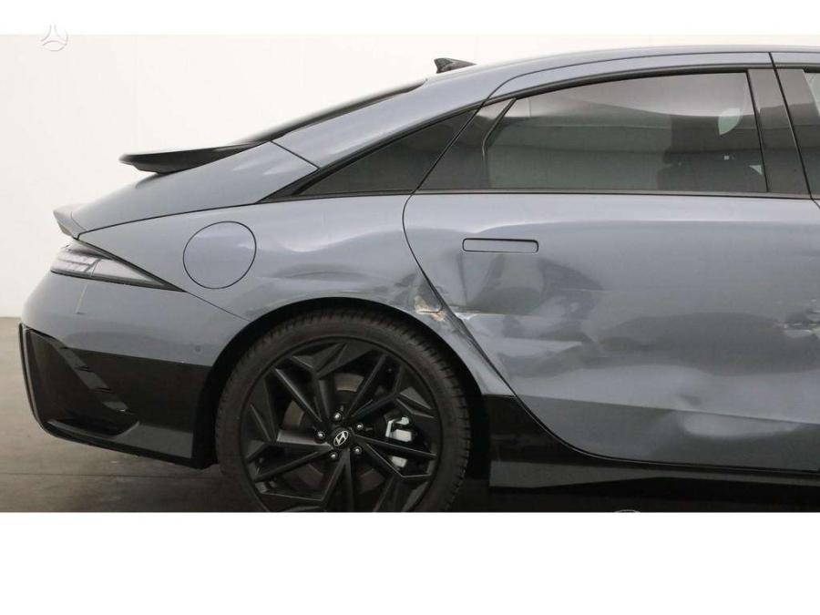 Pelēks Hyundai IONIQ 6 2026 Kauņa, ar dzinēja tilpumu 0.00 L un nobraukumu 2 tūkst. km par 29990 €, foto 8 vietnē AUTOMOTO.COM.LV