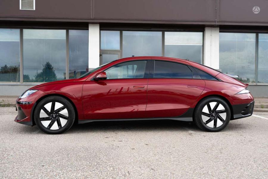 Sarkans Hyundai IONIQ 6 2024 Viļņa, ar dzinēja tilpumu 0.00 L un nobraukumu 47 tūkst. km par 29950 €, foto 4 vietnē AUTOMOTO.COM.LV