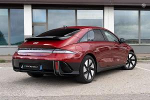 Sarkans Hyundai IONIQ 6 2024 Viļņa, ar dzinēja tilpumu 0.00 L un nobraukumu 47 tūkst. km par 29950 €, foto 6 vietnē AUTOMOTO.COM.LV