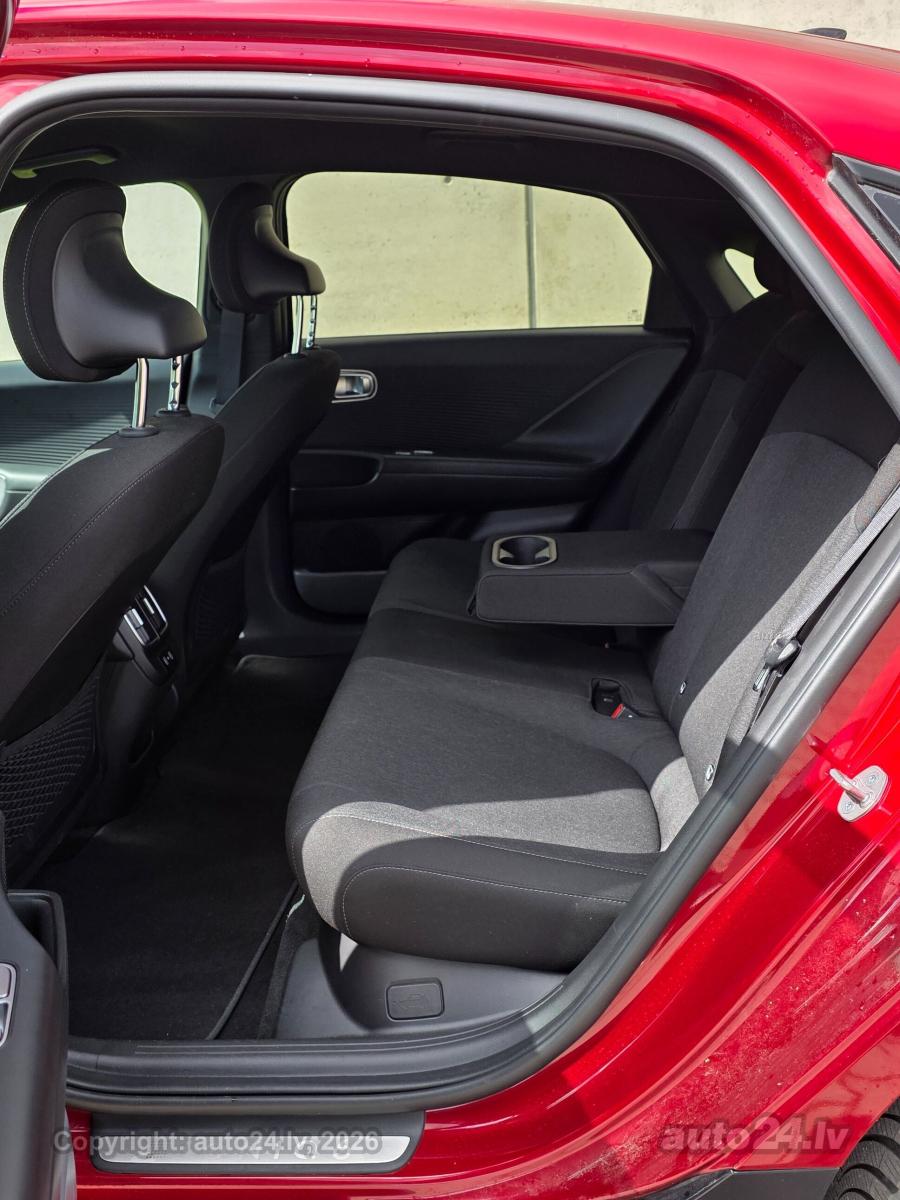 Sarkans Hyundai IONIQ 6 2023 Viljandi, ar dzinēja tilpumu 0.00 L un nobraukumu 12 tūkst. km par 28999 €, foto 17 vietnē AUTOMOTO.COM.LV