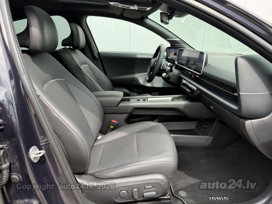 Hyundai IONIQ 6 2024 Tartu, ar dzinēja tilpumu 0.00 L un nobraukumu 28 tūkst. km par 37500 €, foto 13 vietnē AUTOMOTO.COM.LV