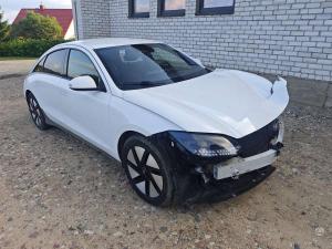 Белый Хендай IONIQ 6 2023 в Тельшяй, объемом двигателя 0.00 л и пробегом 48 тыс. км за 12600 €, фото 6 на AUTOMOTO.COM.LV