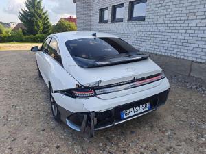 Белый Хендай IONIQ 6 2023 в Тельшяй, объемом двигателя 0.00 л и пробегом 48 тыс. км за 12600 €, фото 13 на AUTOMOTO.COM.LV