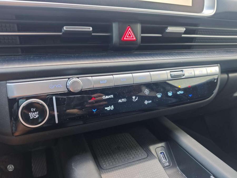 Белый Хендай IONIQ 6 2023 в Тельшяй, объемом двигателя 0.00 л и пробегом 48 тыс. км за 12600 €, фото 37 на AUTOMOTO.COM.LV