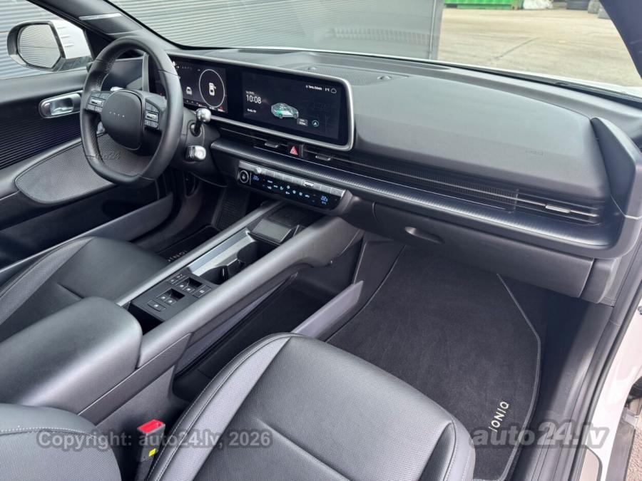 Balts Hyundai IONIQ 6 2024 Tartu, ar dzinēja tilpumu 0.00 L un nobraukumu 35 tūkst. km par 37000 €, foto 19 vietnē AUTOMOTO.COM.LV