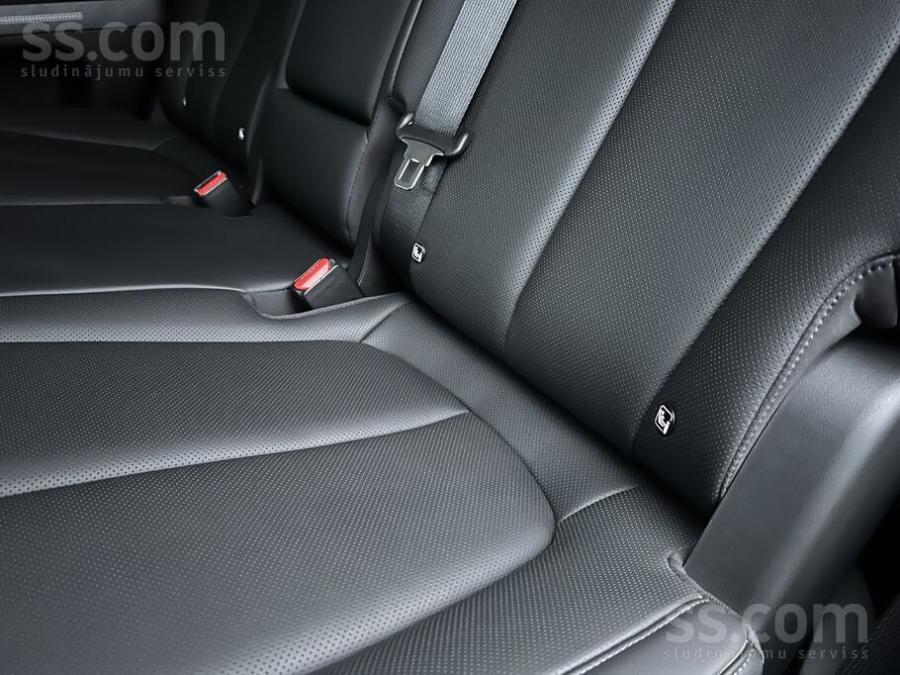 Melns Hyundai Ioniq 2021 Rīga, ar dzinēja tilpumu 0.00 L un nobraukumu 33 tūkst. km par 28900 €, foto 22 vietnē AUTOMOTO.COM.LV