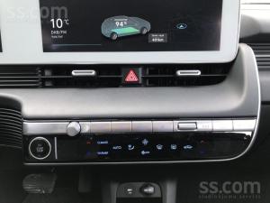 Black Hyundai Ioniq 2021 in Riga, with an engine capacity of 0.00 L and mileage of 62 thousand km for 23950 €, photo 18 on AUTOMOTO.COM.LV