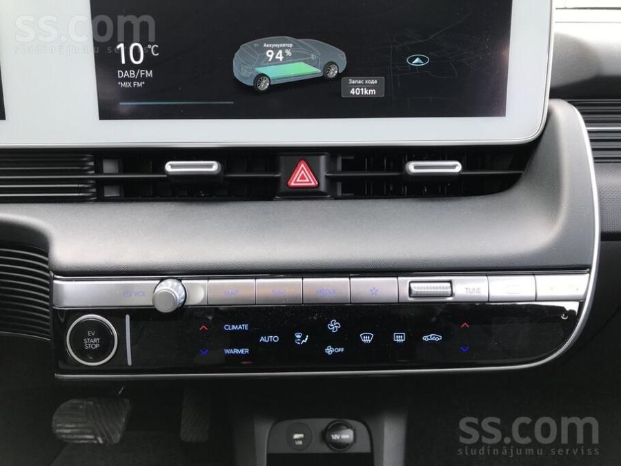 Black Hyundai Ioniq 2021 in Riga, with an engine capacity of 0.00 L and mileage of 62 thousand km for 23950 €, photo 18 on AUTOMOTO.COM.LV
