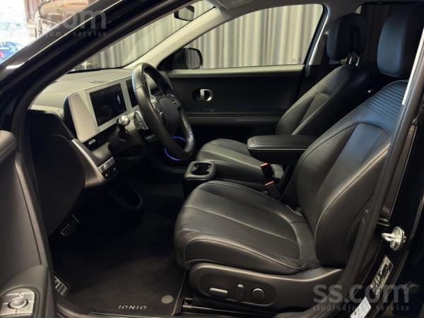 Black Hyundai Ioniq 2021 in Riga, with an engine capacity of 0.00 L and mileage of 82 thousand km for 29990 €, photo 8 on AUTOMOTO.COM.LV