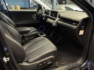Black Hyundai Ioniq 2021 in Riga, with an engine capacity of 0.00 L and mileage of 82 thousand km for 29990 €, photo 12 on AUTOMOTO.COM.LV