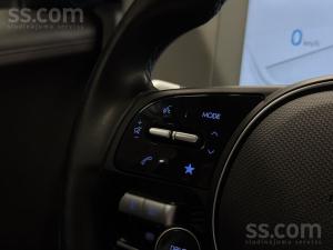 Black Hyundai Ioniq 2021 in Riga, with an engine capacity of 0.00 L and mileage of 82 thousand km for 29990 €, photo 27 on AUTOMOTO.COM.LV